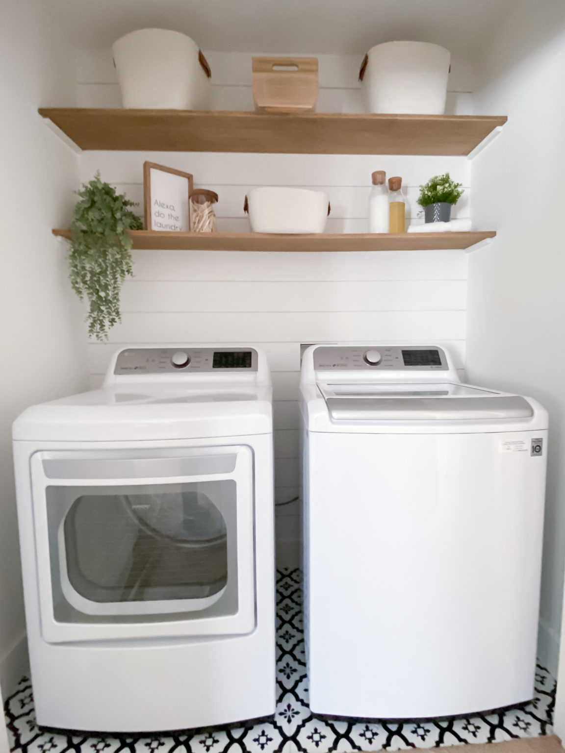 Laundry Room Makeover