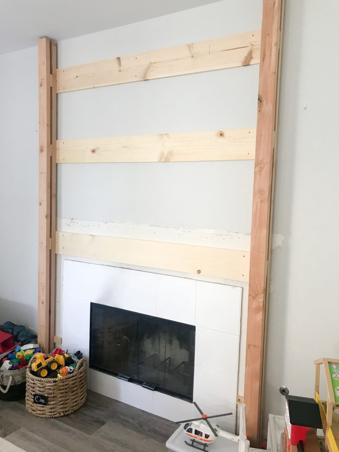 Fireplace remodel with DIY wood mantle.. - BarberellaHome